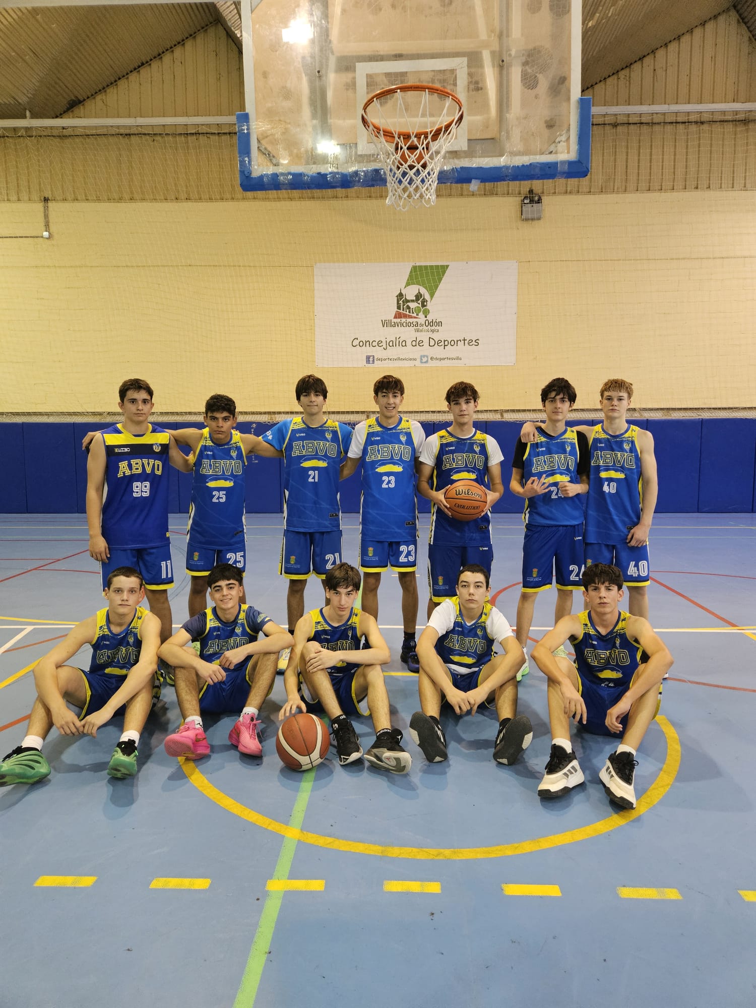 VILLAVICIOSA AZUL vs ADC BOADILLA C - Agrupación Baloncesto ...
